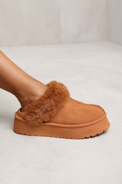 MAYA SLIDE ON SLIPPER WITH FAUX FUR LINING IN CAMEL – Where's That From UK